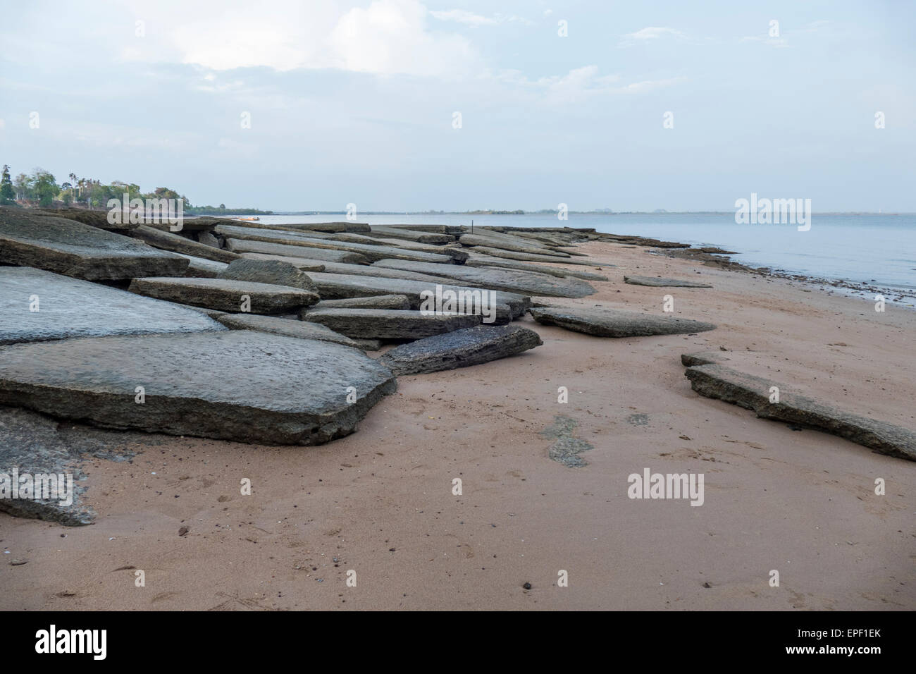 Shell Cemetery (Susan Hoi), Krabi, Thailand, Asia Stock Photo - Alamy