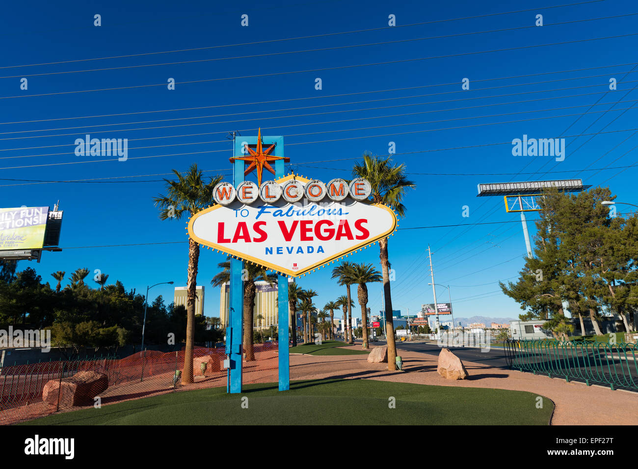 Famous Las Vegas sign on bright sunny day Stock Photo - Alamy