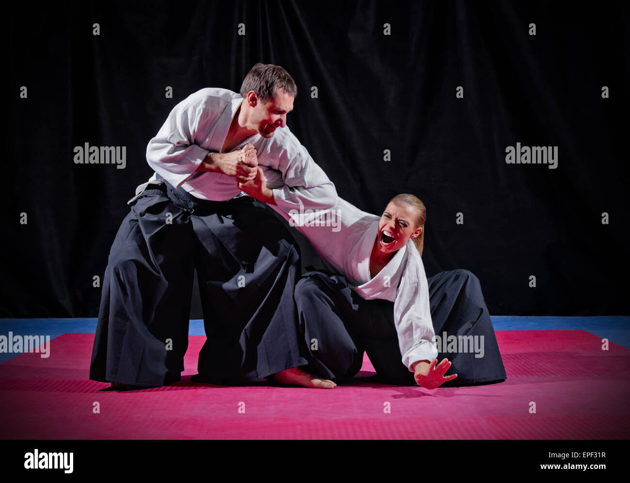 Fight between man woman hi-res stock photography and images - Alamy
