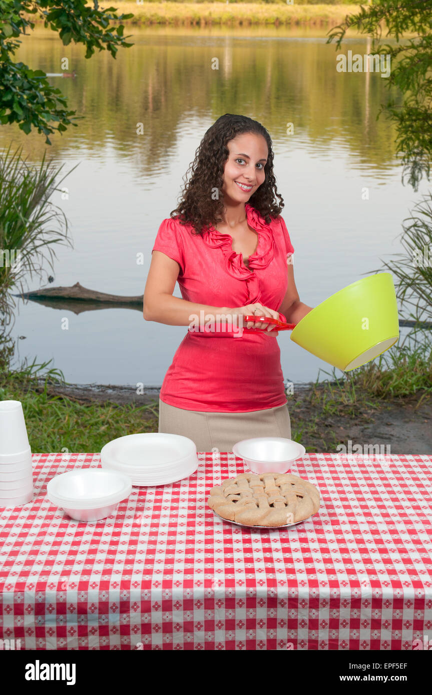 Indian family picnic table hi-res stock photography and images - Alamy