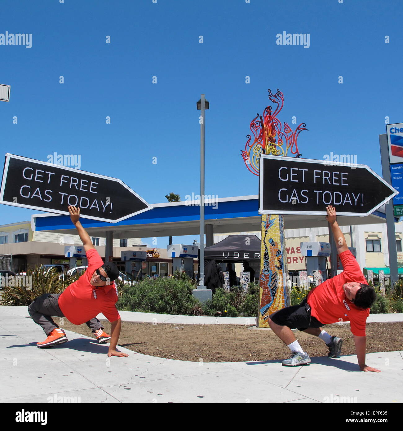 L shaped arrow hi-res stock photography and images - Alamy