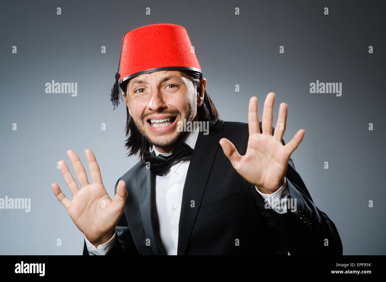 Man in traditional turkish hat and dress Stock Photo - Alamy