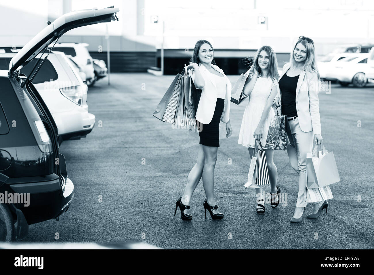 Parking bags hi-res stock photography and images - Alamy