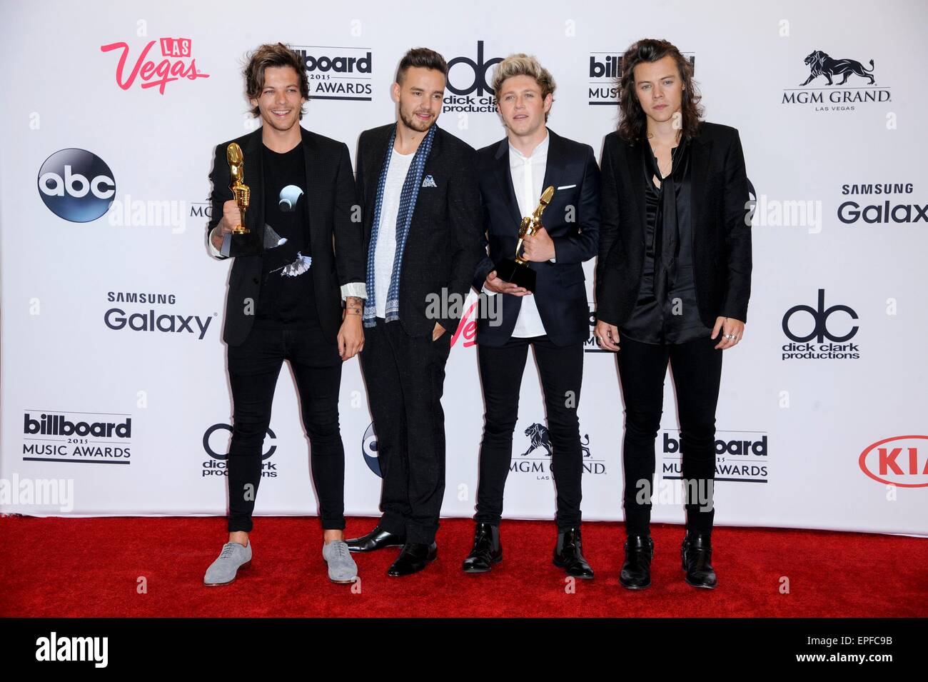 One direction hi-res stock photography and images - Alamy