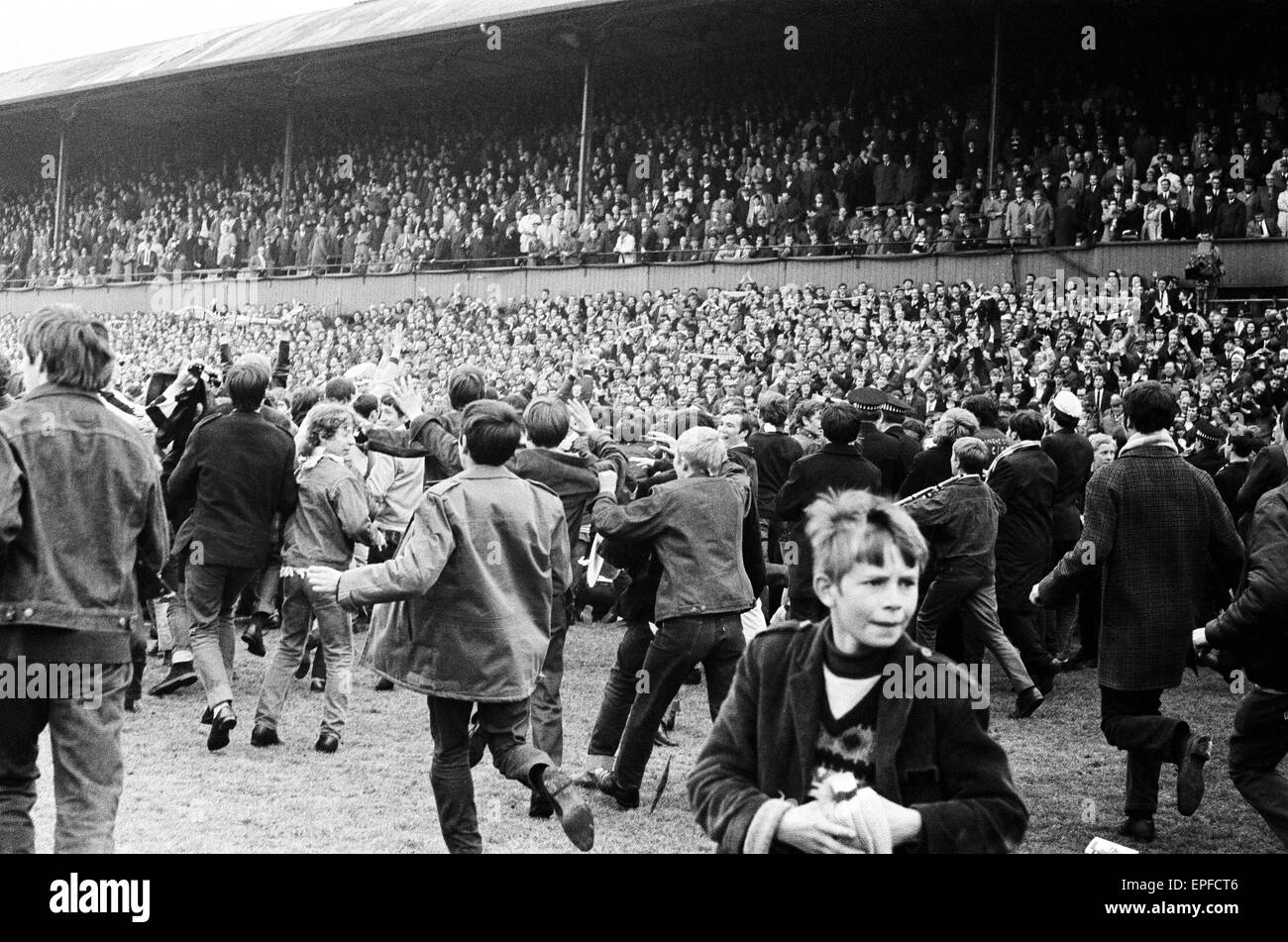 Utd action celebration football hi-res stock photography and images - Alamy