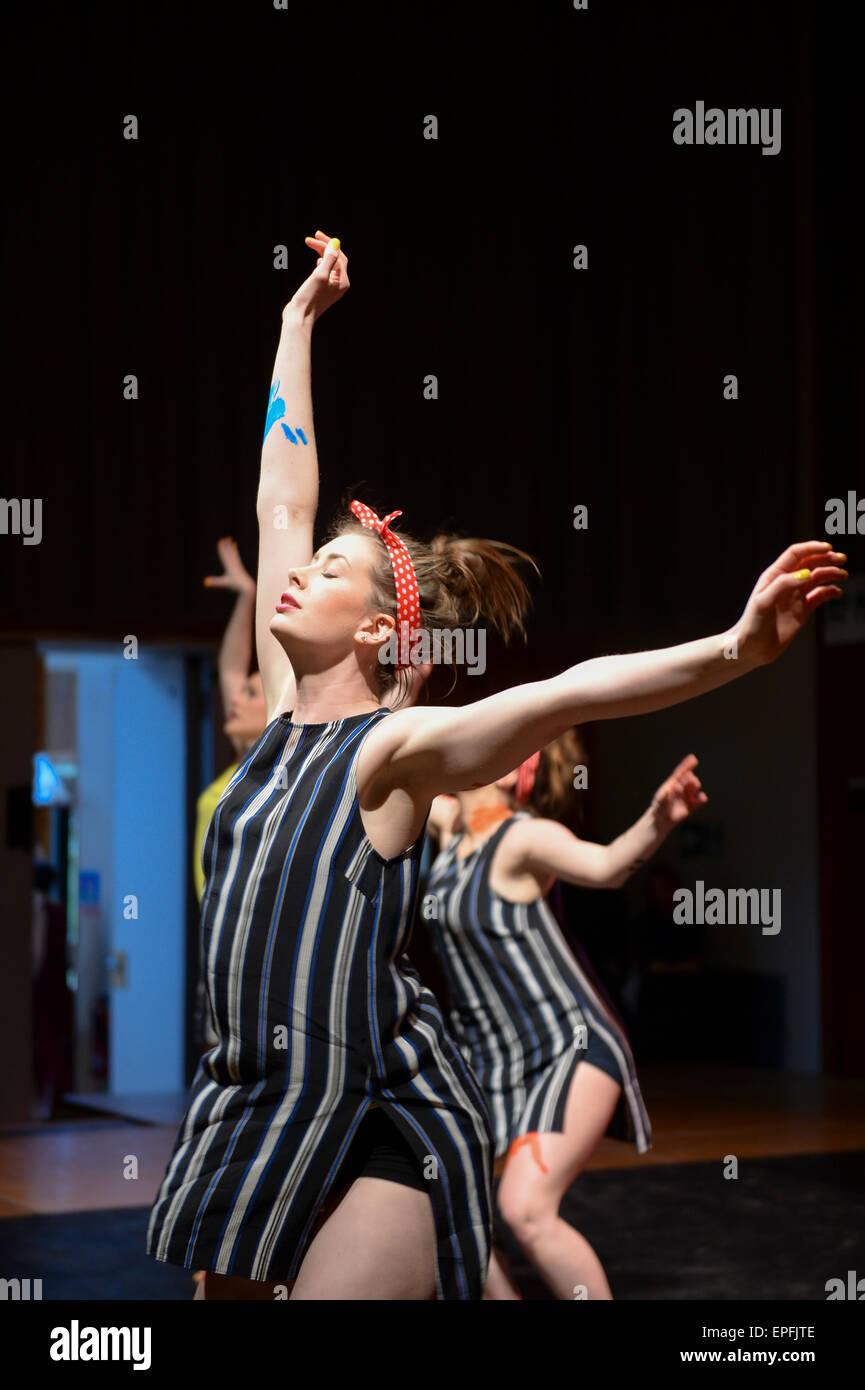 Dancer competition hi-res stock photography and images - Alamy