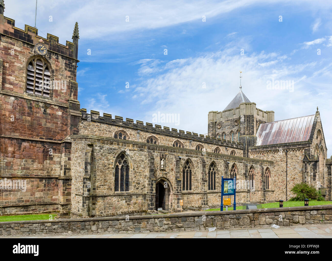Bangor Cathedral, Bangor, Gwynedd, Wales, UK Stock Photo - Alamy