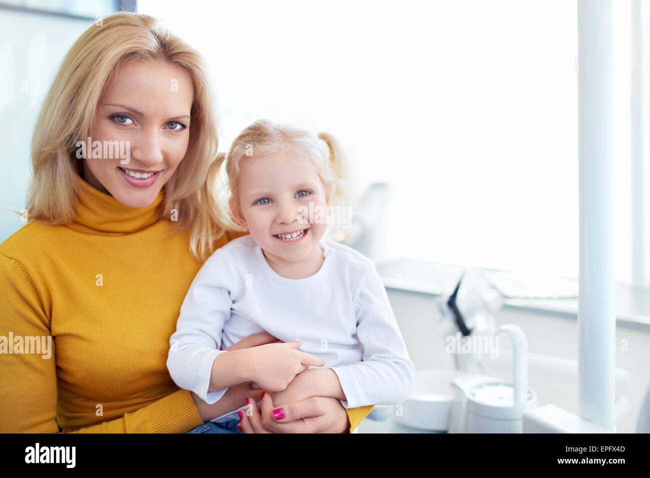 Office chair children not dentist hi-res stock photography and images ...