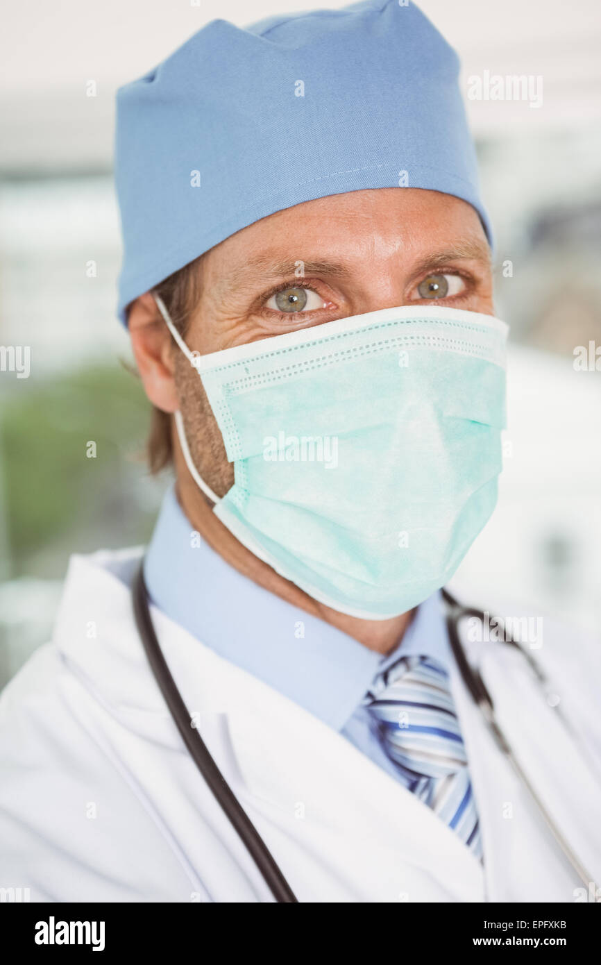 Close up portrait of doctor wearing surgical mask Stock Photo - Alamy