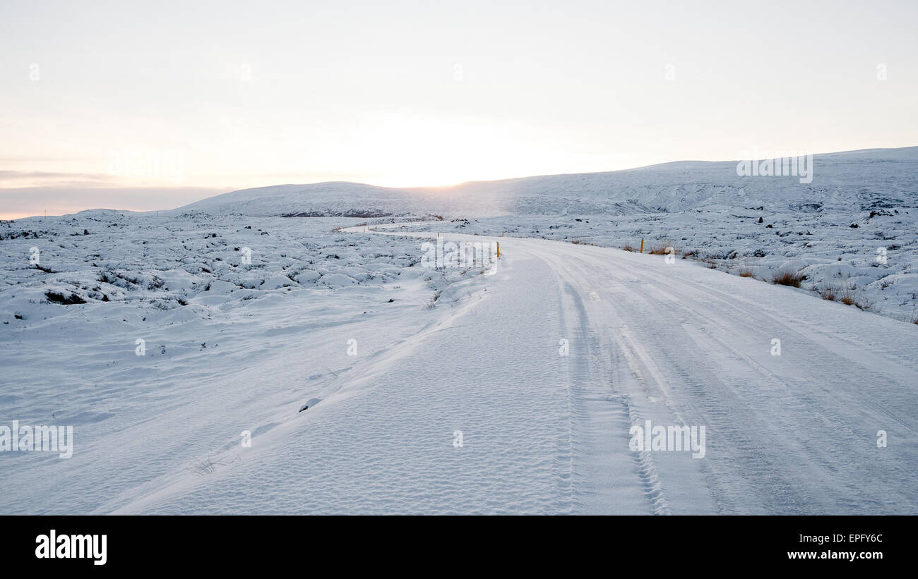 White road landscape hi-res stock photography and images - Alamy