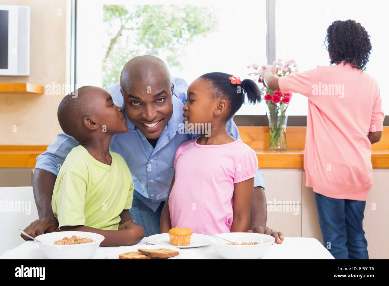 Family with two chil hi-res stock photography and images - Alamy