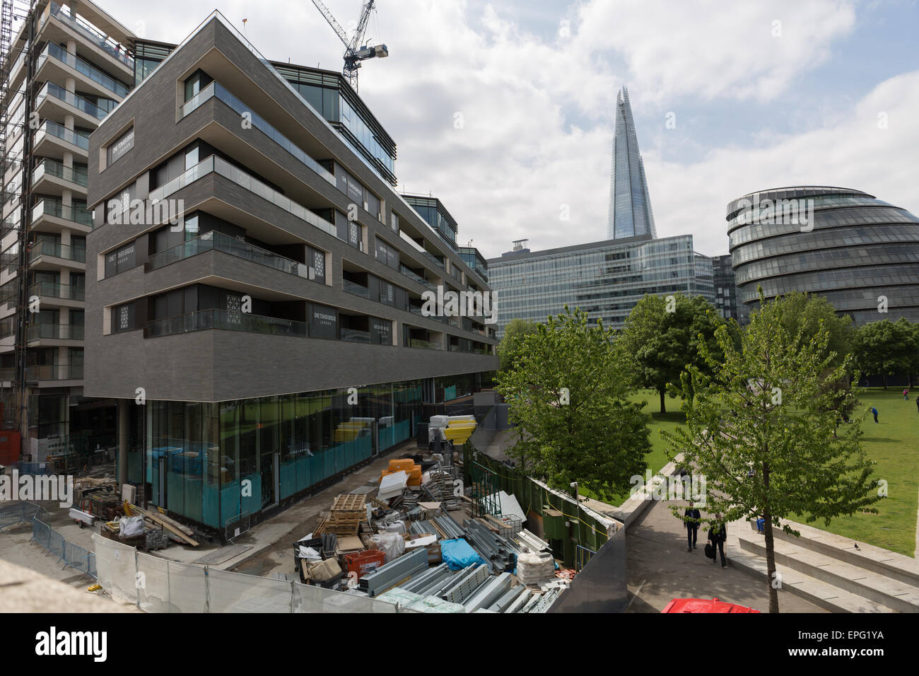 Number One Tower Bridge under construction Stock Photo - Alamy