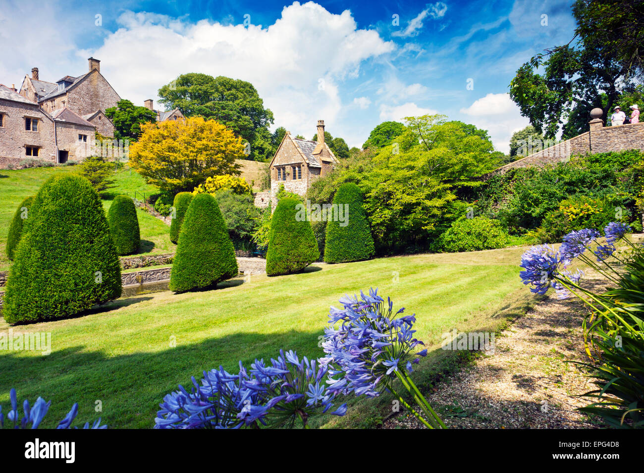 Mapperton gardens jacobean manor house hi-res stock photography and ...