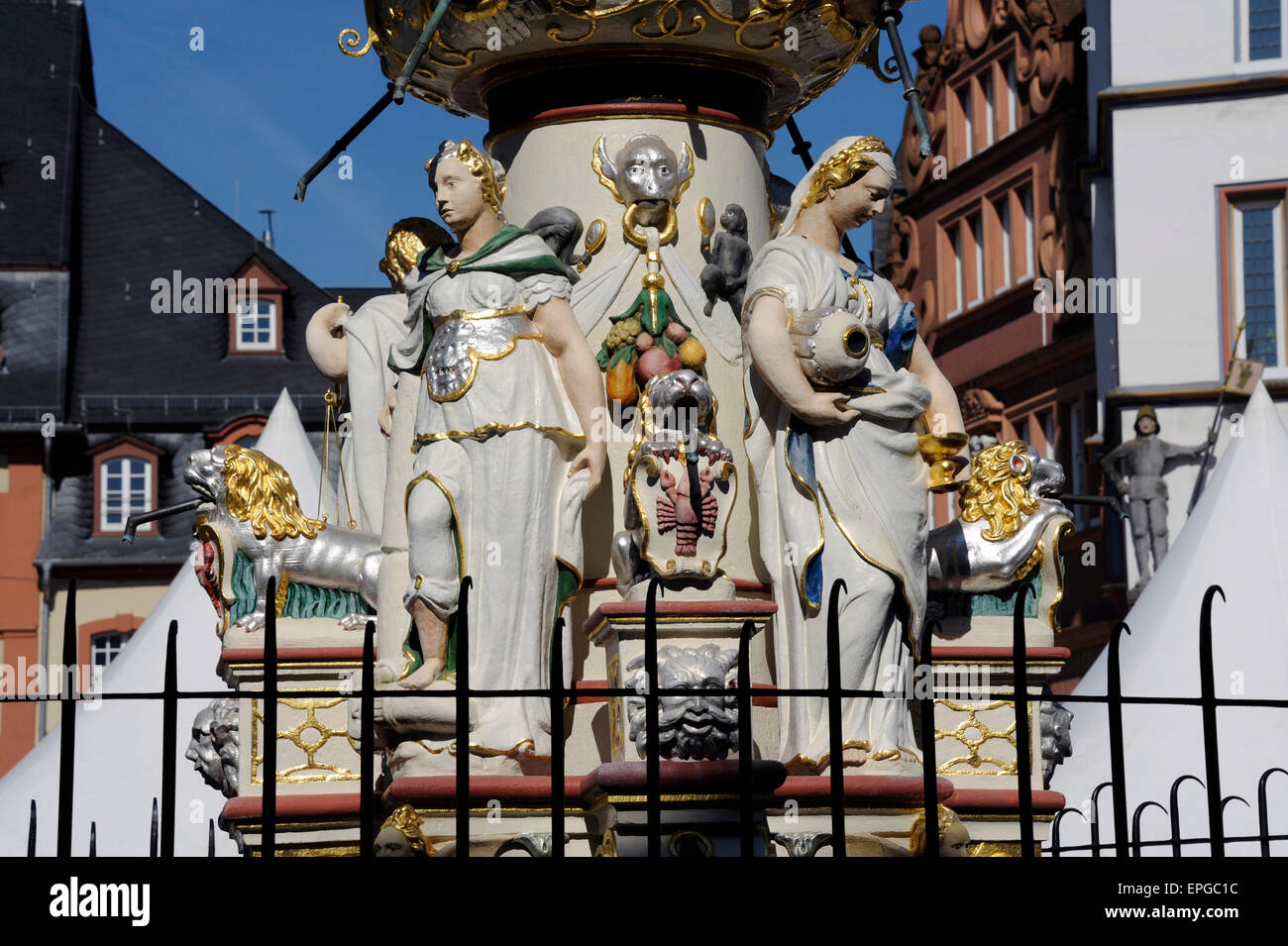 Trier,Treves,Petrus fountain,Hauptmark,old town,pedestrian zone ...