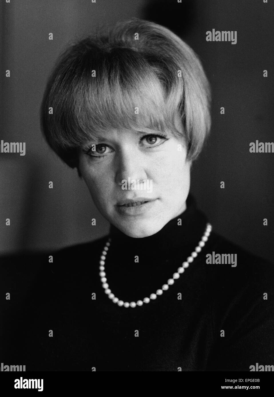 Deutsche Schauspielerin Ingrid van Bergen, ca. 1966. German actress ...