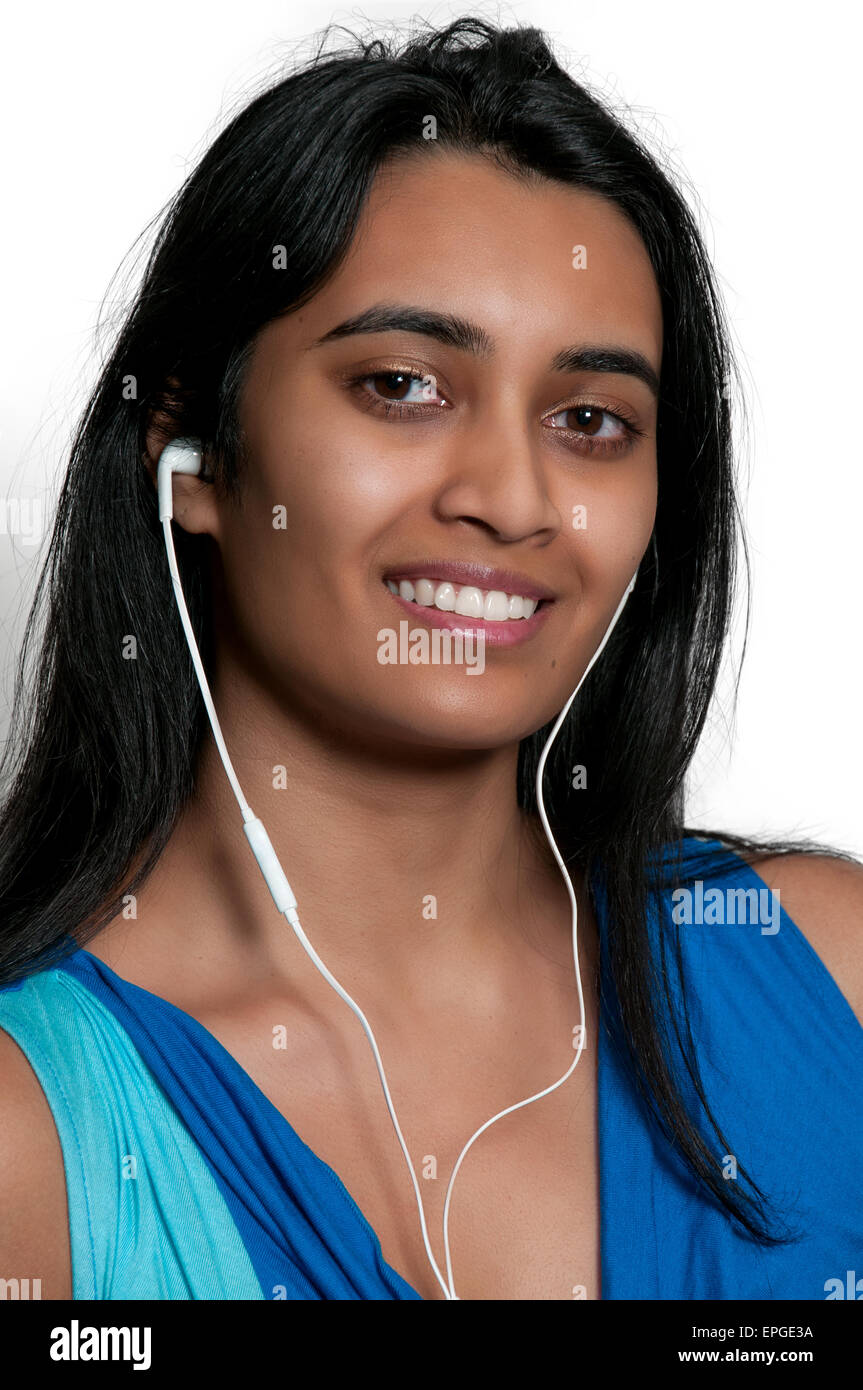 Ear buds headphones hi-res stock photography and images - Alamy