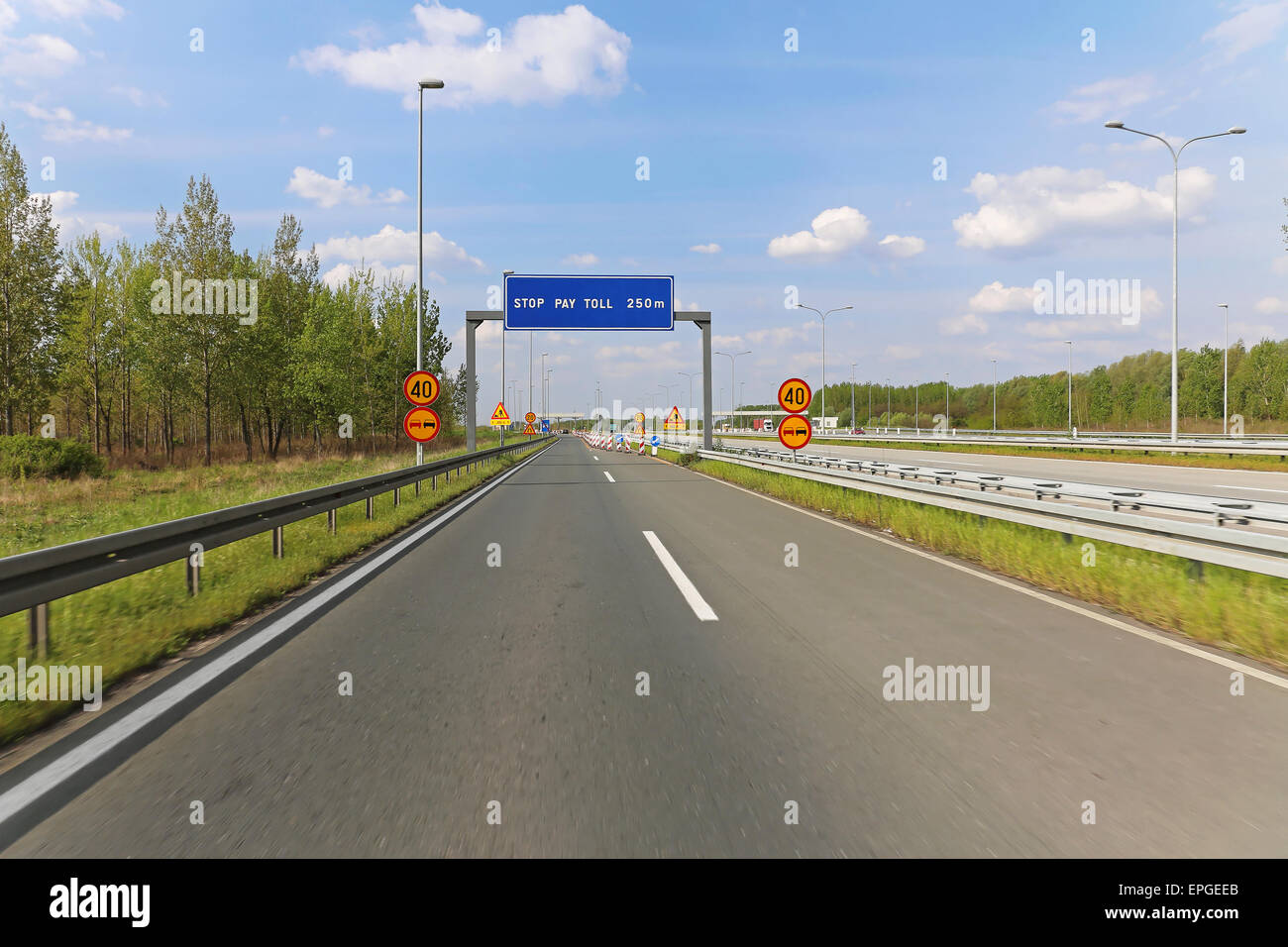 Empty toll hi-res stock photography and images - Alamy
