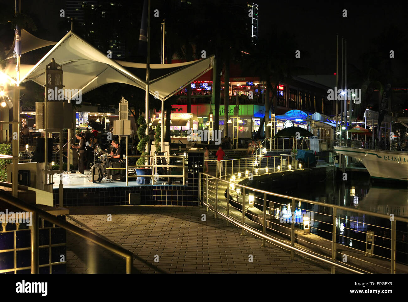 Bayside Marketplace in Miami Stock Photo - Alamy