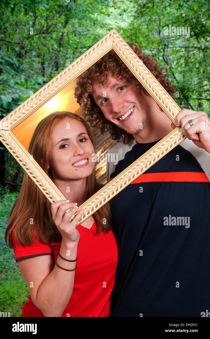 Romantic couple in picture frame hi-res stock photography and images ...