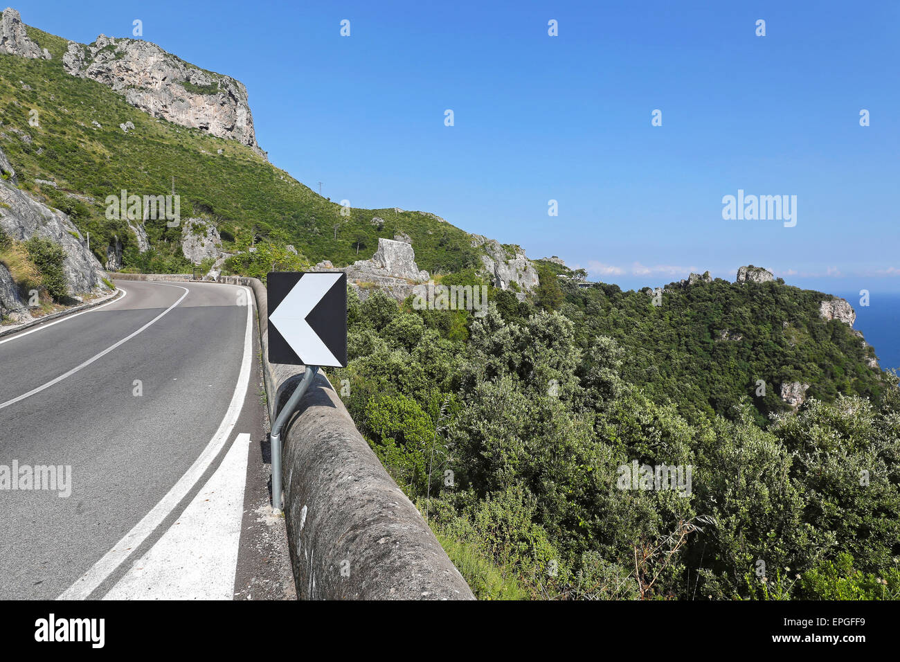 Amalfi drive italy coastal road hi-res stock photography and images - Alamy