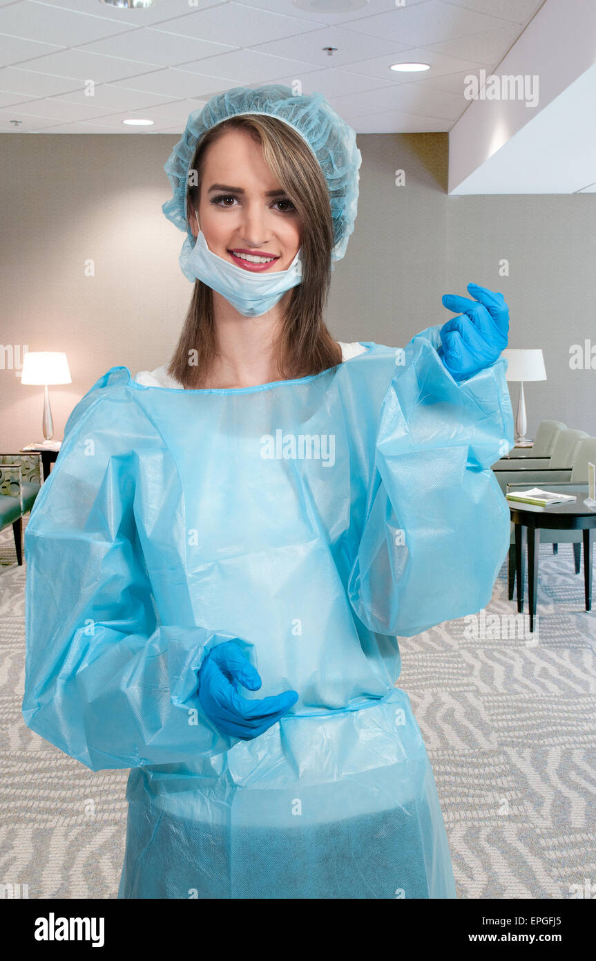 Sterile surgical gown woman hi-res stock photography and images - Alamy