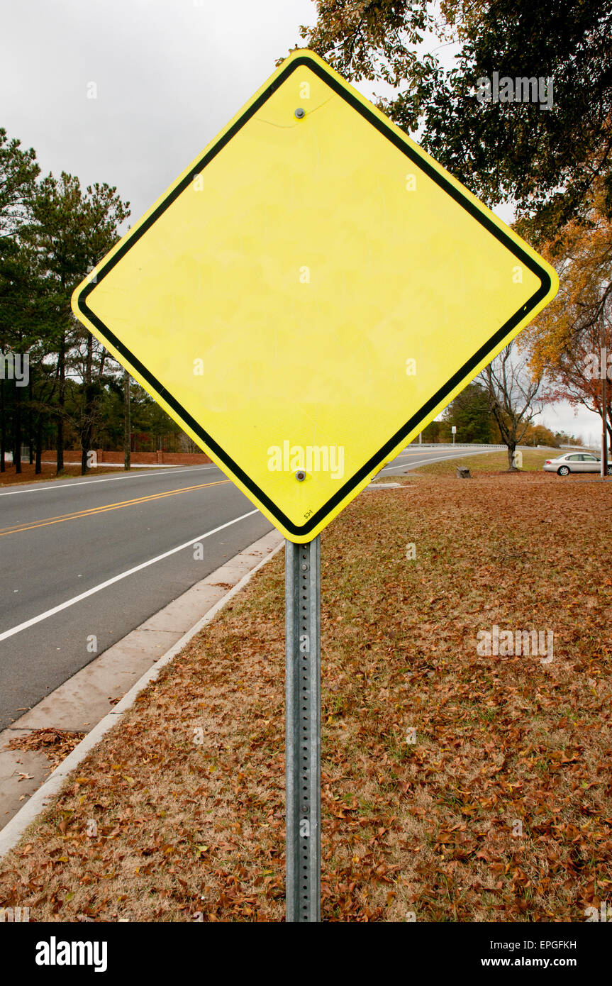 Blank road sign Stock Photo - Alamy