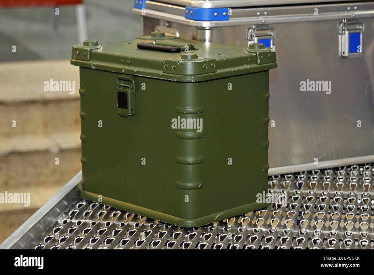 Survival gear hi-res stock photography and images - Alamy