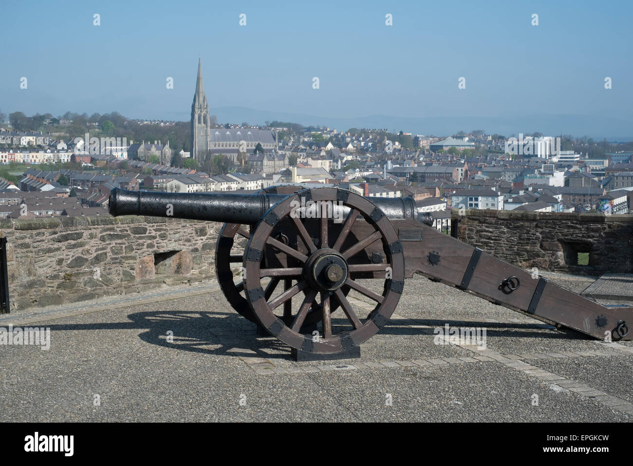 Siege Cannon City walls Derry Londonderry Northern Ireland Stock Photo ...