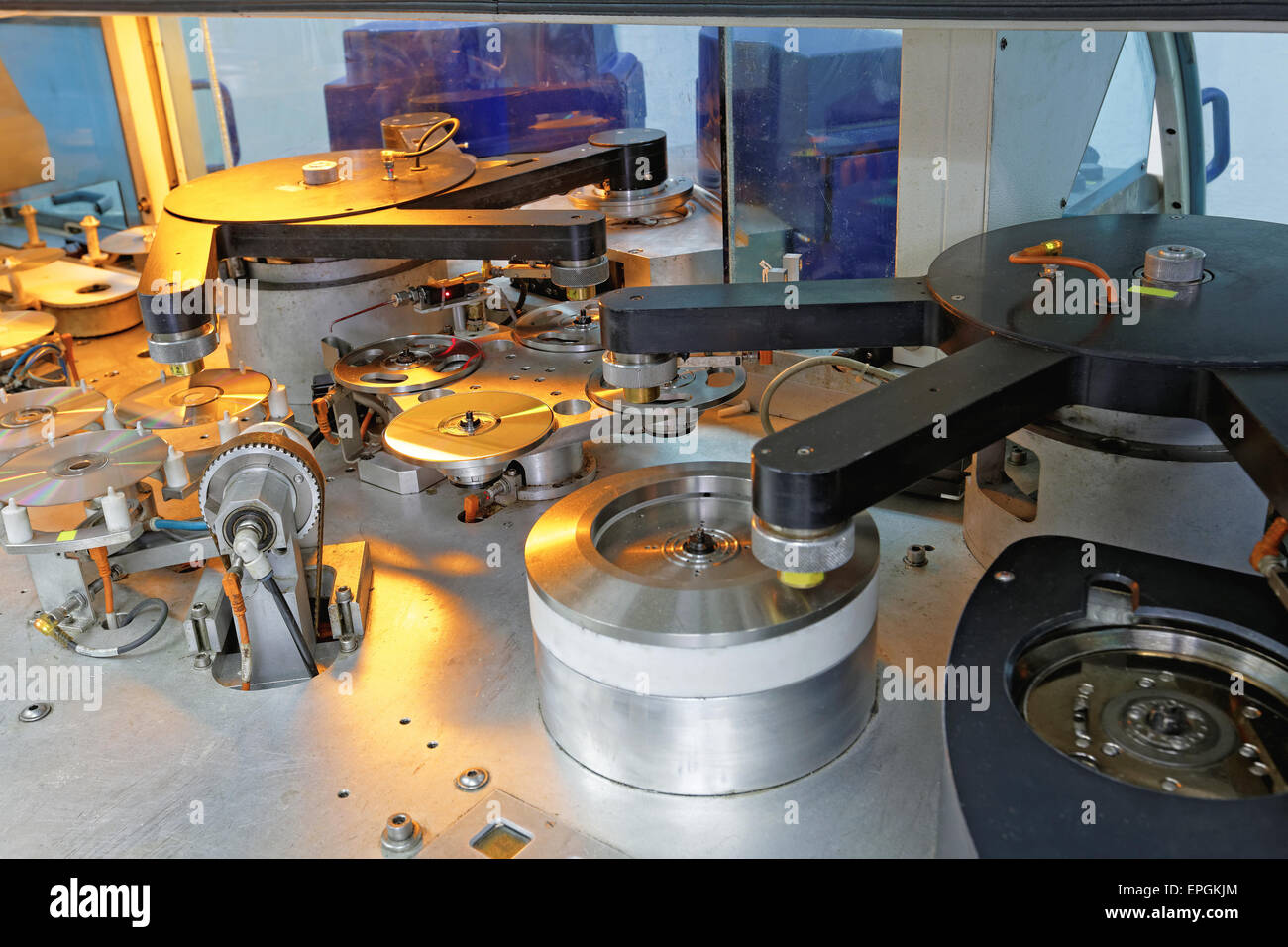 DVD Maker machine Stock Photo - Alamy