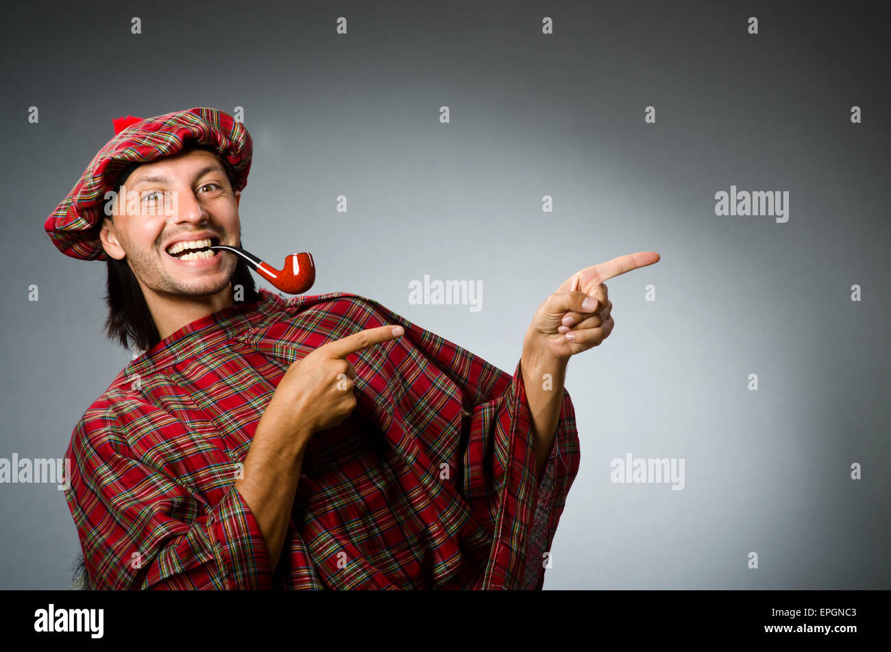 Scottish man pipe smoking hi-res stock photography and images - Alamy