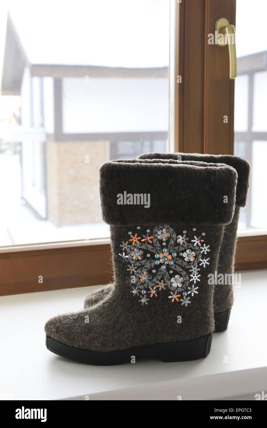 Valenki hi-res stock photography and images - Alamy