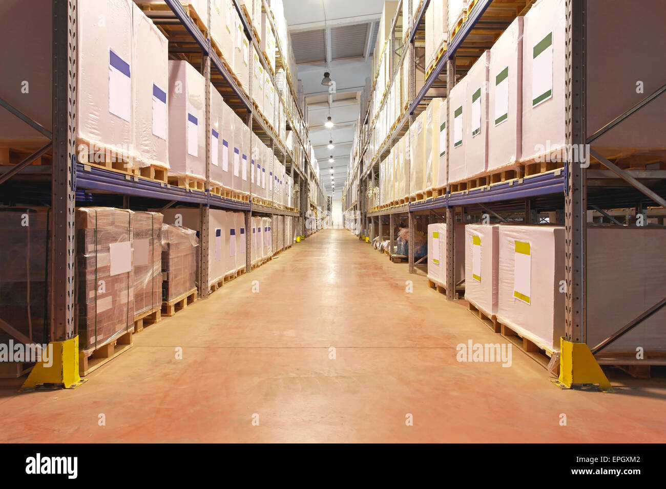 Material distribution hi-res stock photography and images - Alamy