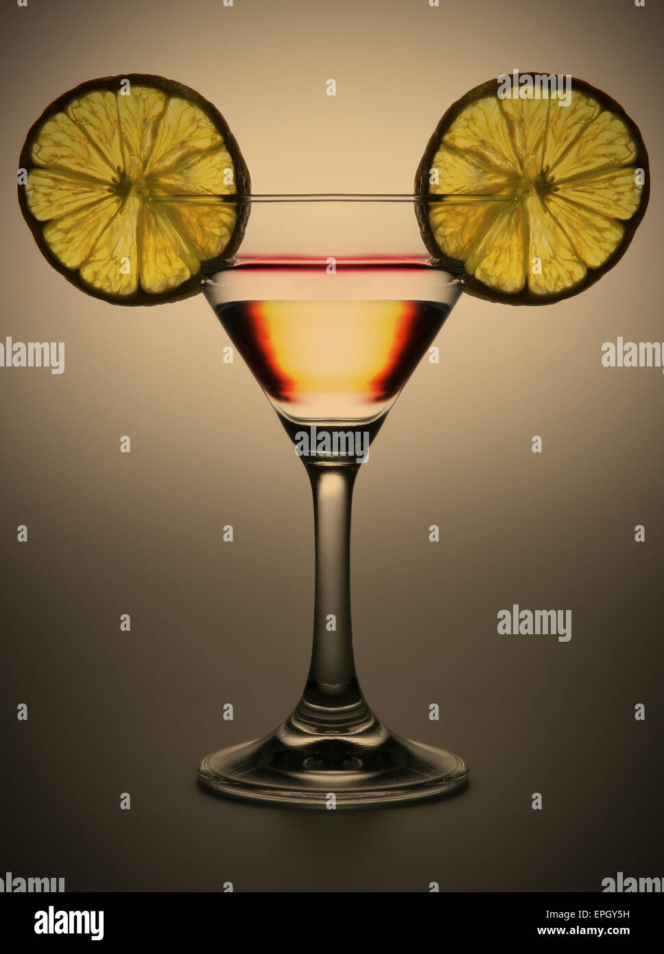 Cocktail painting hi-res stock photography and images - Alamy