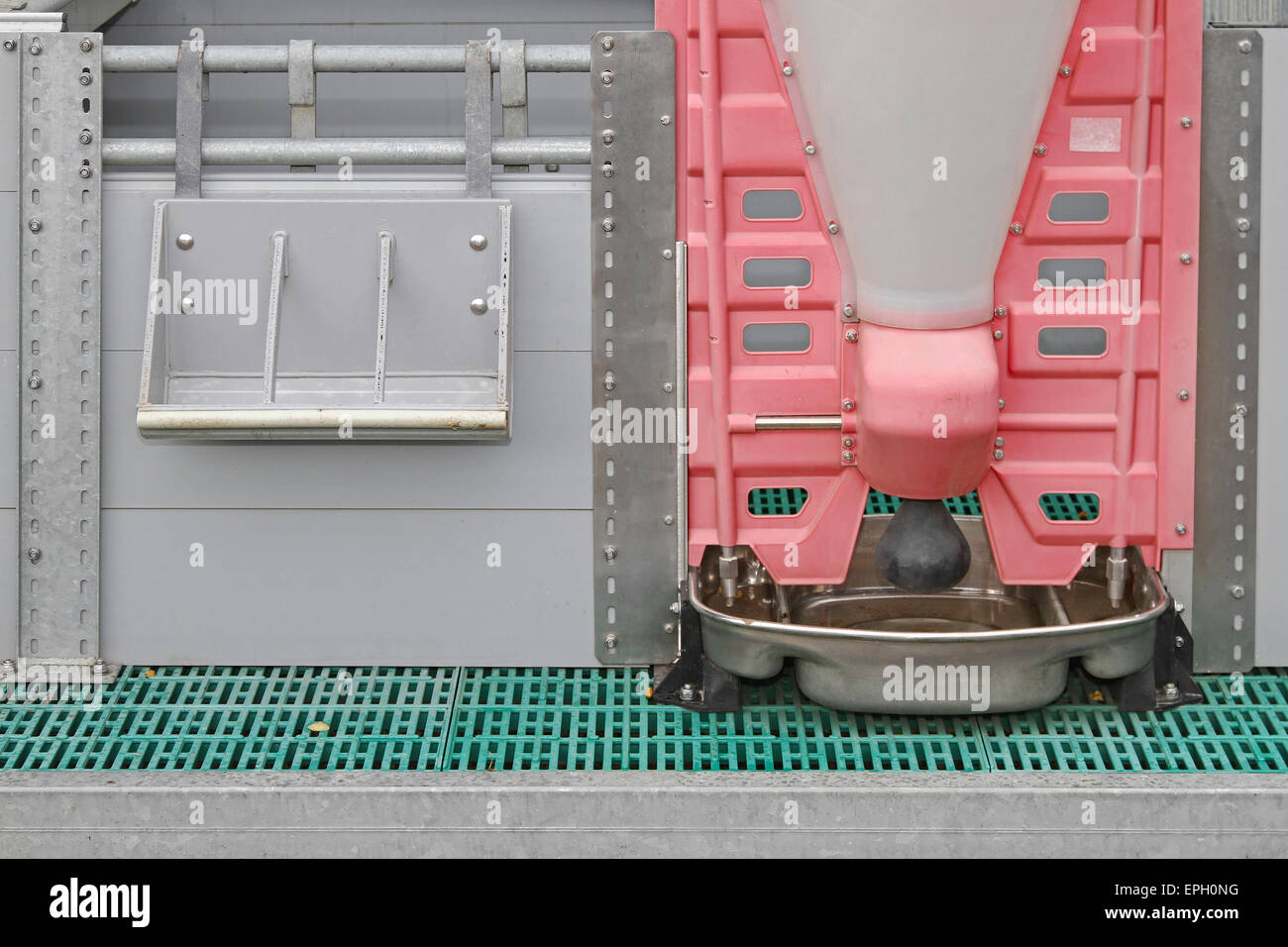 Automatic water pig hi-res stock photography and images - Alamy