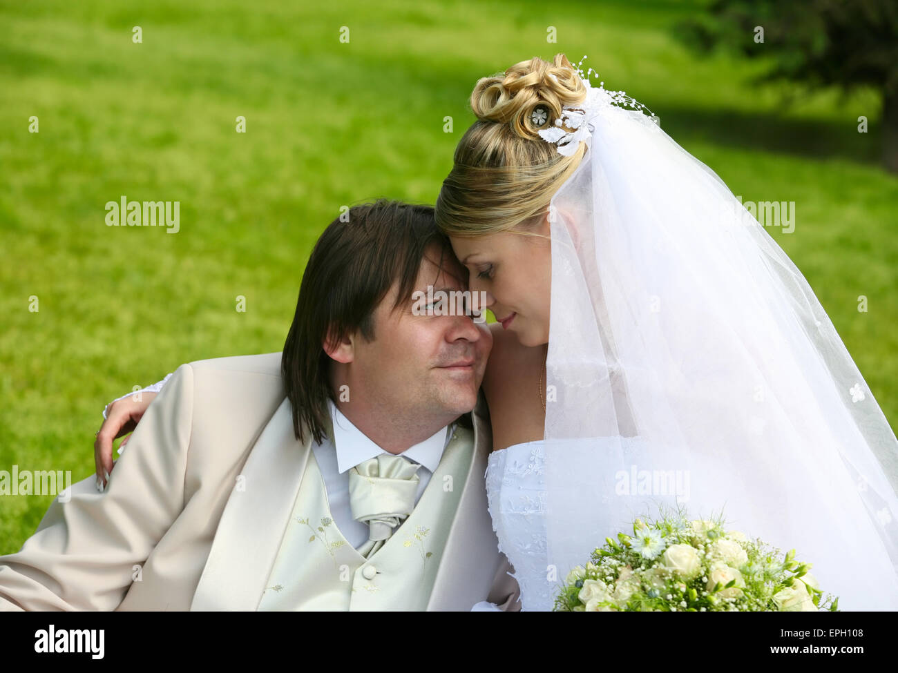 Newly married pair Stock Photo - Alamy