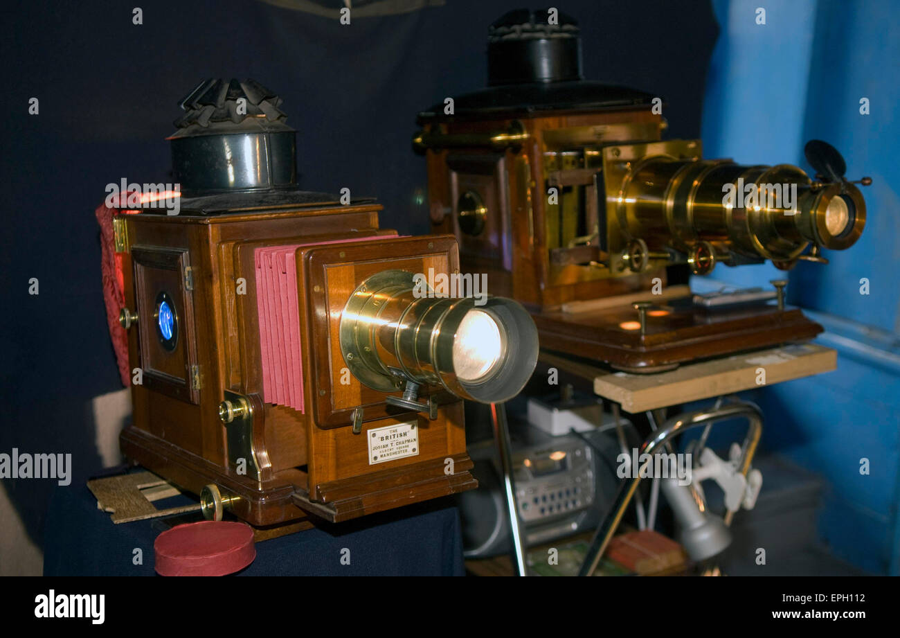 Magic lantern show hi-res stock photography and images - Alamy