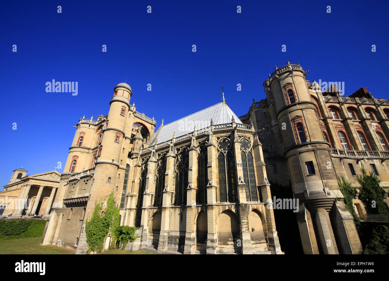 Castle st germain hi-res stock photography and images - Alamy