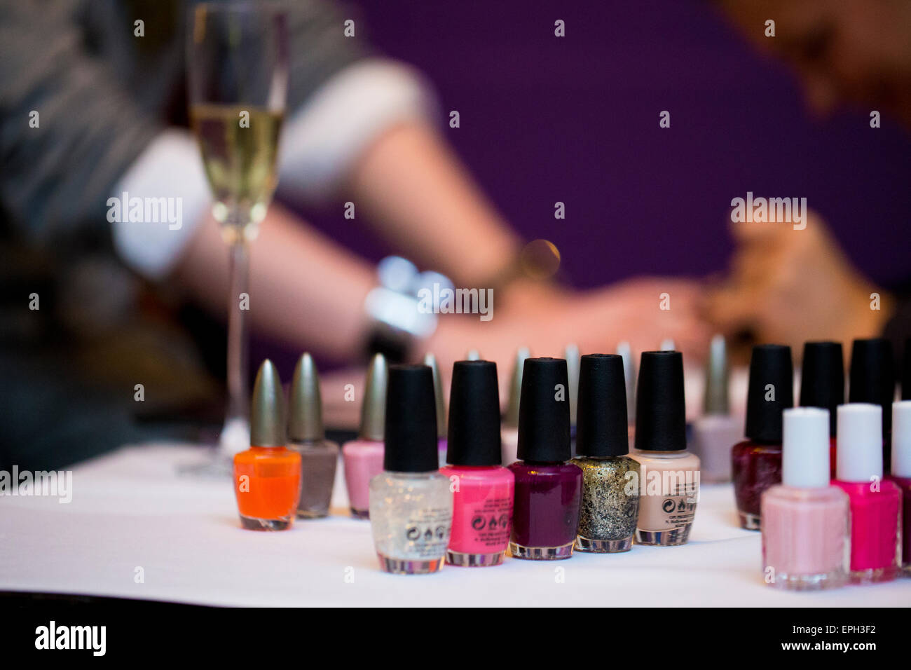 Party nails hi-res stock photography and images - Alamy
