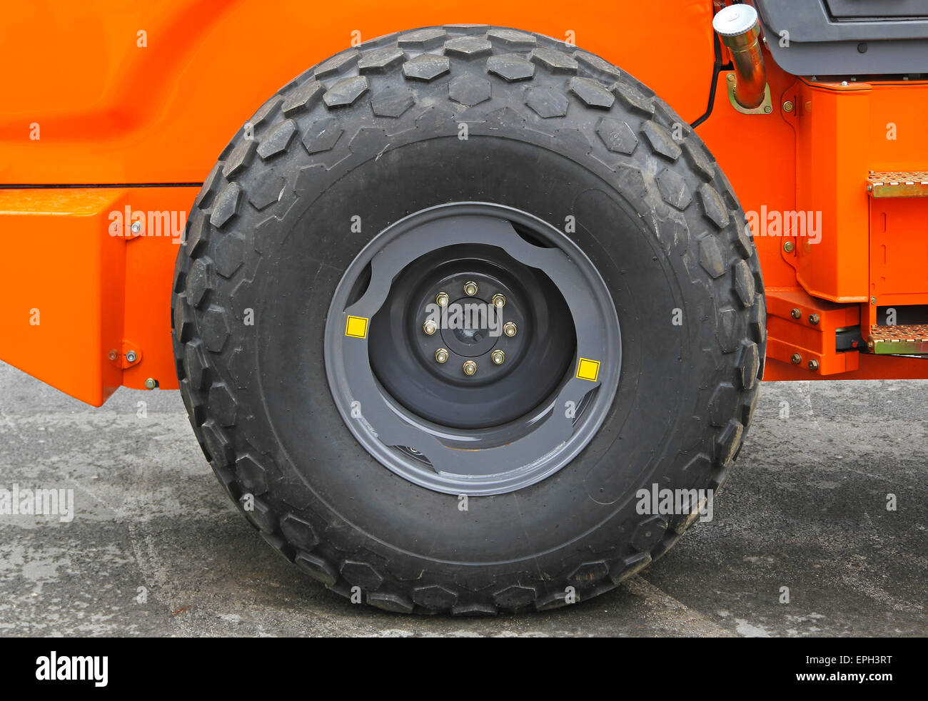 Industrial machine tire hi-res stock photography and images - Alamy