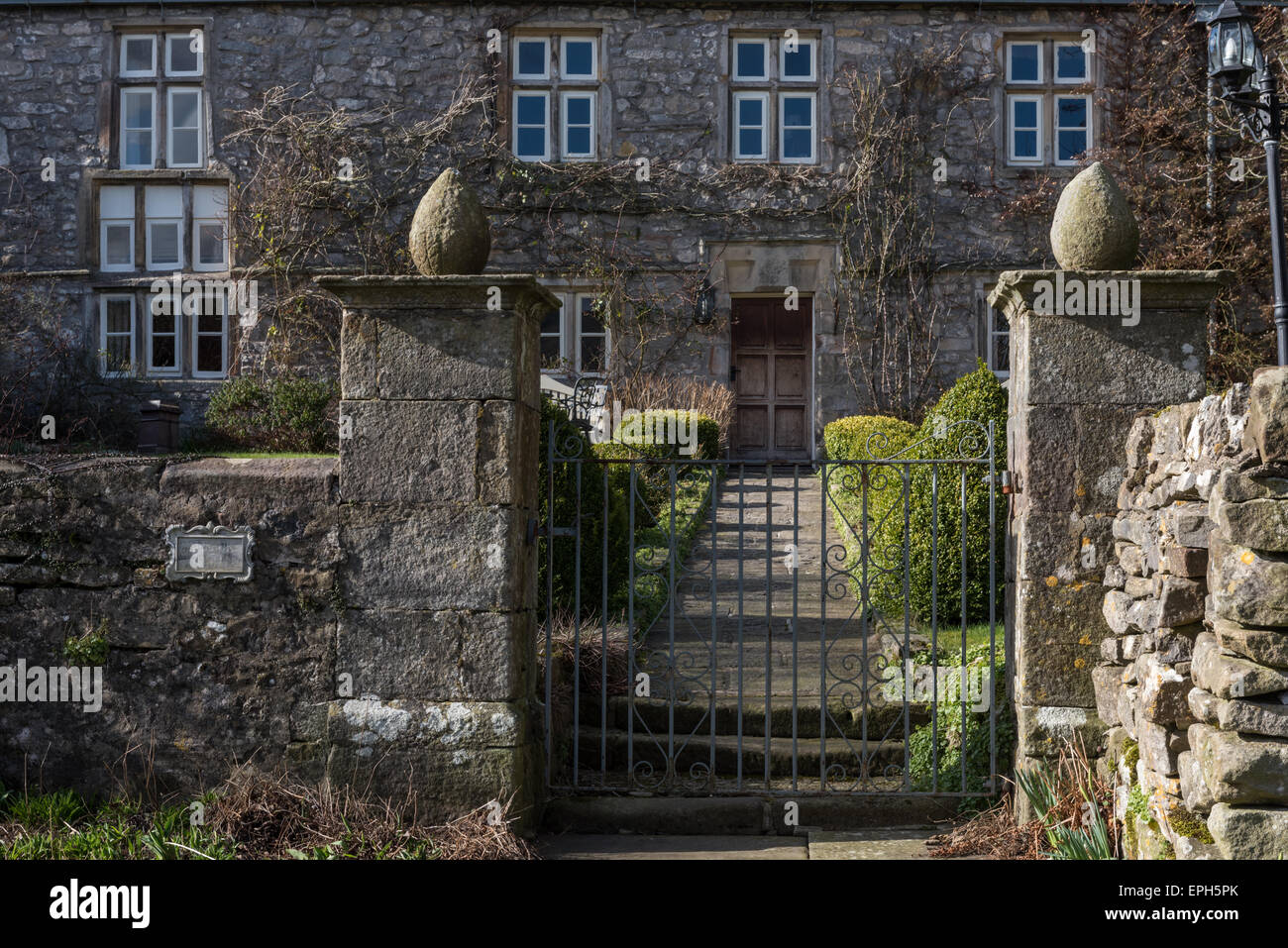 Newton village hall hi-res stock photography and images - Alamy