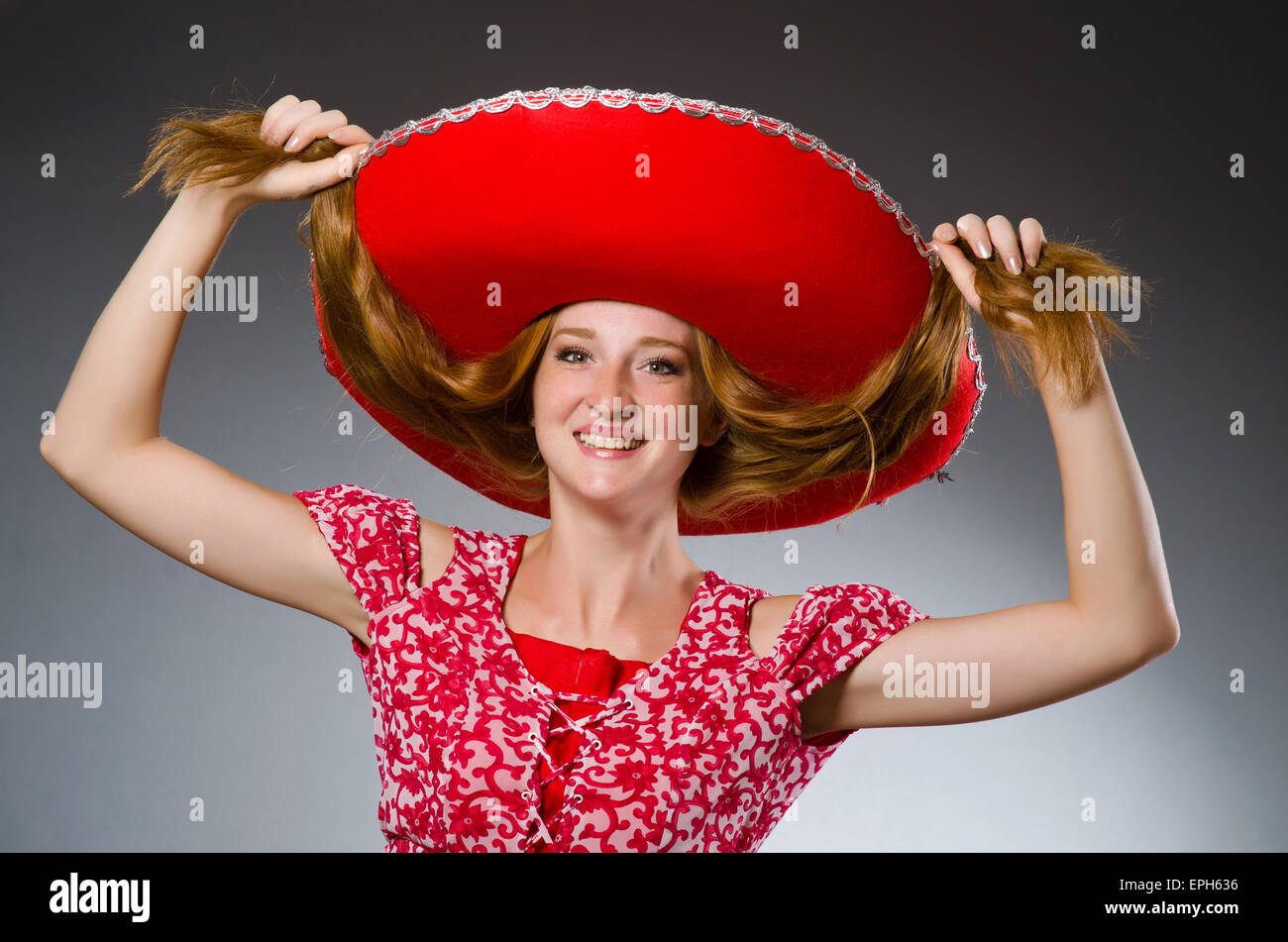 Vintage mexican woman sombrero hi-res stock photography and images - Alamy
