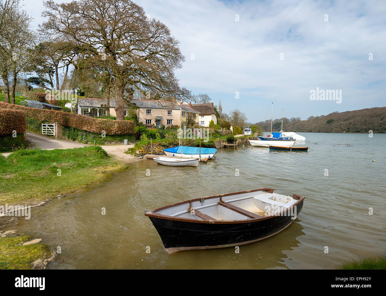 River tresillian hi-res stock photography and images - Alamy