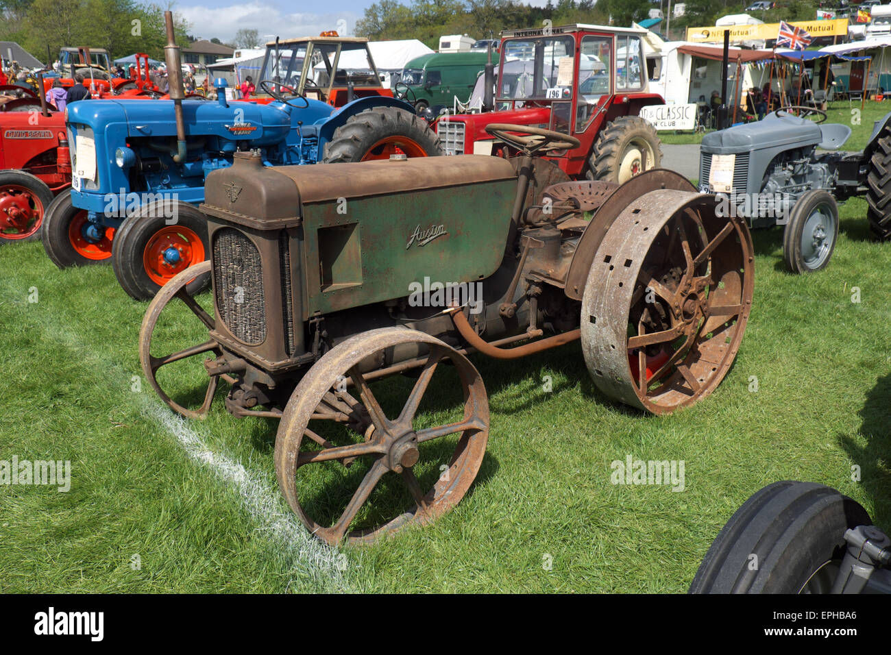 Austin tractors hi-res stock photography and images - Alamy