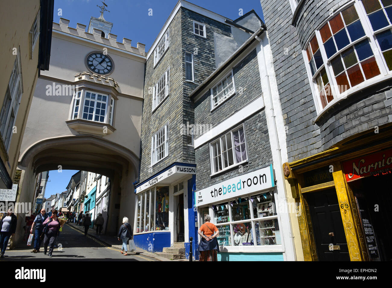 Totnes high street hi-res stock photography and images - Alamy