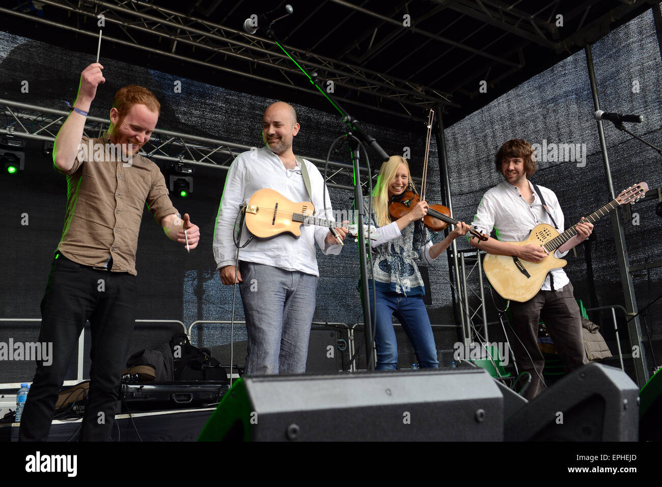 The Urban Folk Quartet Tom Chapman Joe Broughton, Paloma Trig‡s and Dan ...