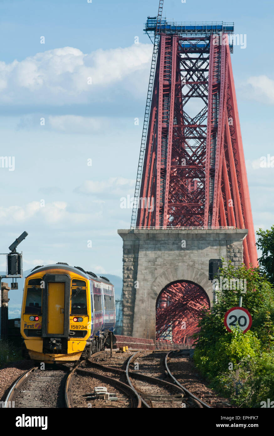 Scotrail train on forth rail bridge hi-res stock photography and images ...
