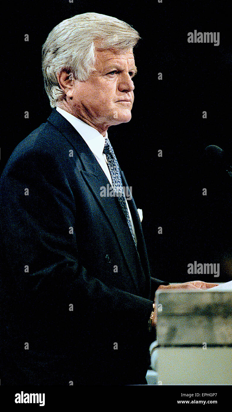 Ted kennedy 1992 hi-res stock photography and images - Alamy