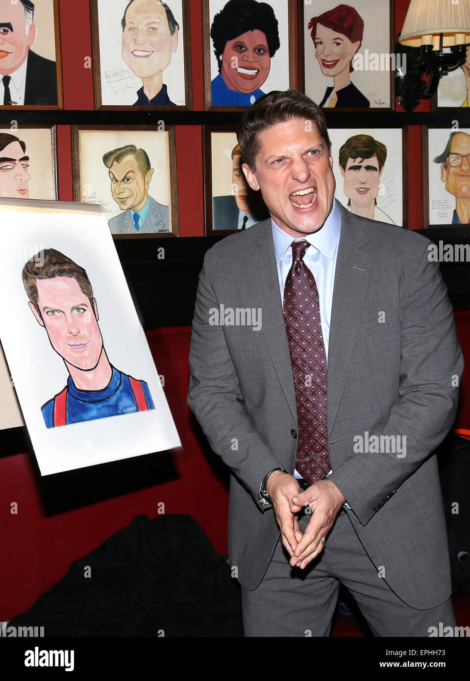 Christopher Sieber portrait unveiling at Sardi's famous theatre ...
