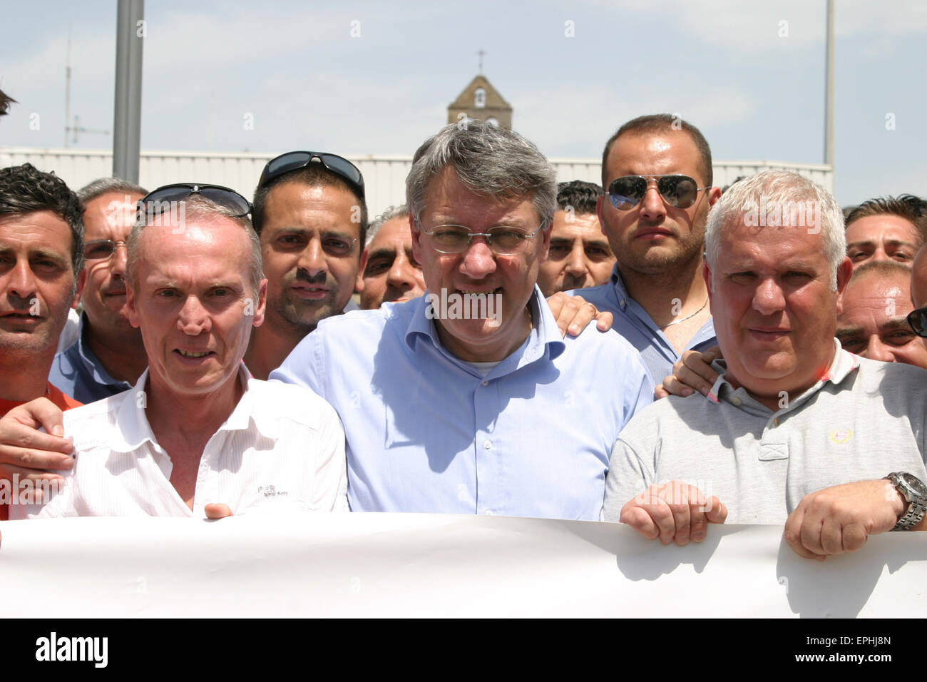 Naples, Italy. 18th May, 2015. The workers of Alenia Aermacchi ...