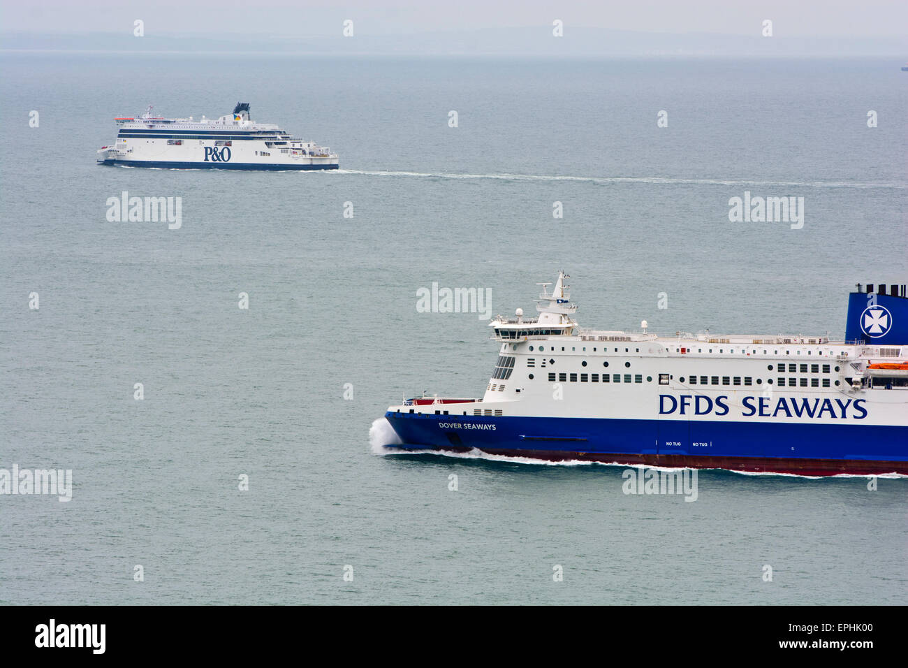 cross channel ferry ferries p o DFDS Stock Photo - Alamy